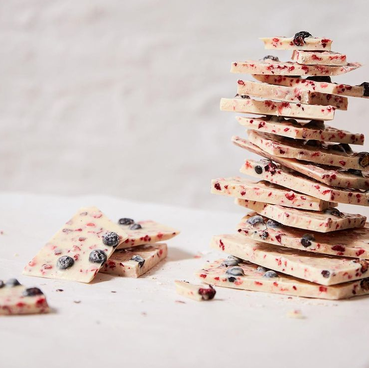 Buy Luxury White Chocolate Online - Rococo Chocolates
